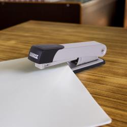 Desktop Steel Stapler Medium 105*(24/6 26/6) Silver 20 Pages